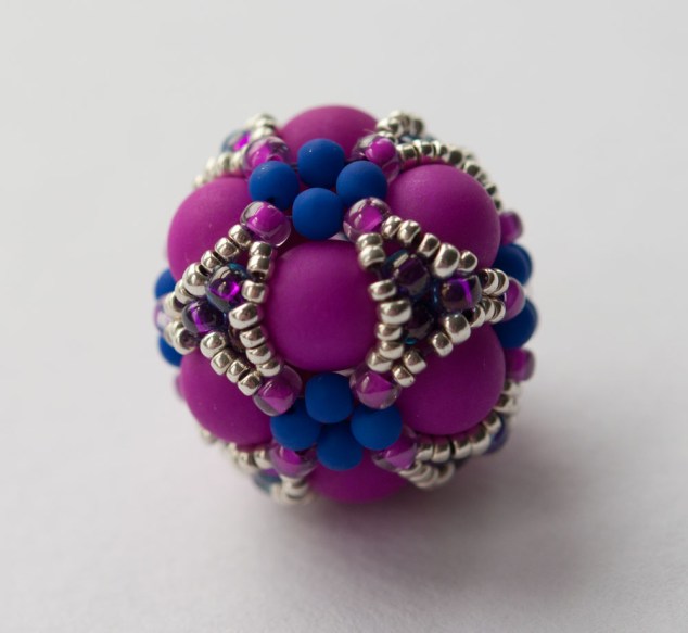 Beaded Bead 4 – The Indecisive Beader