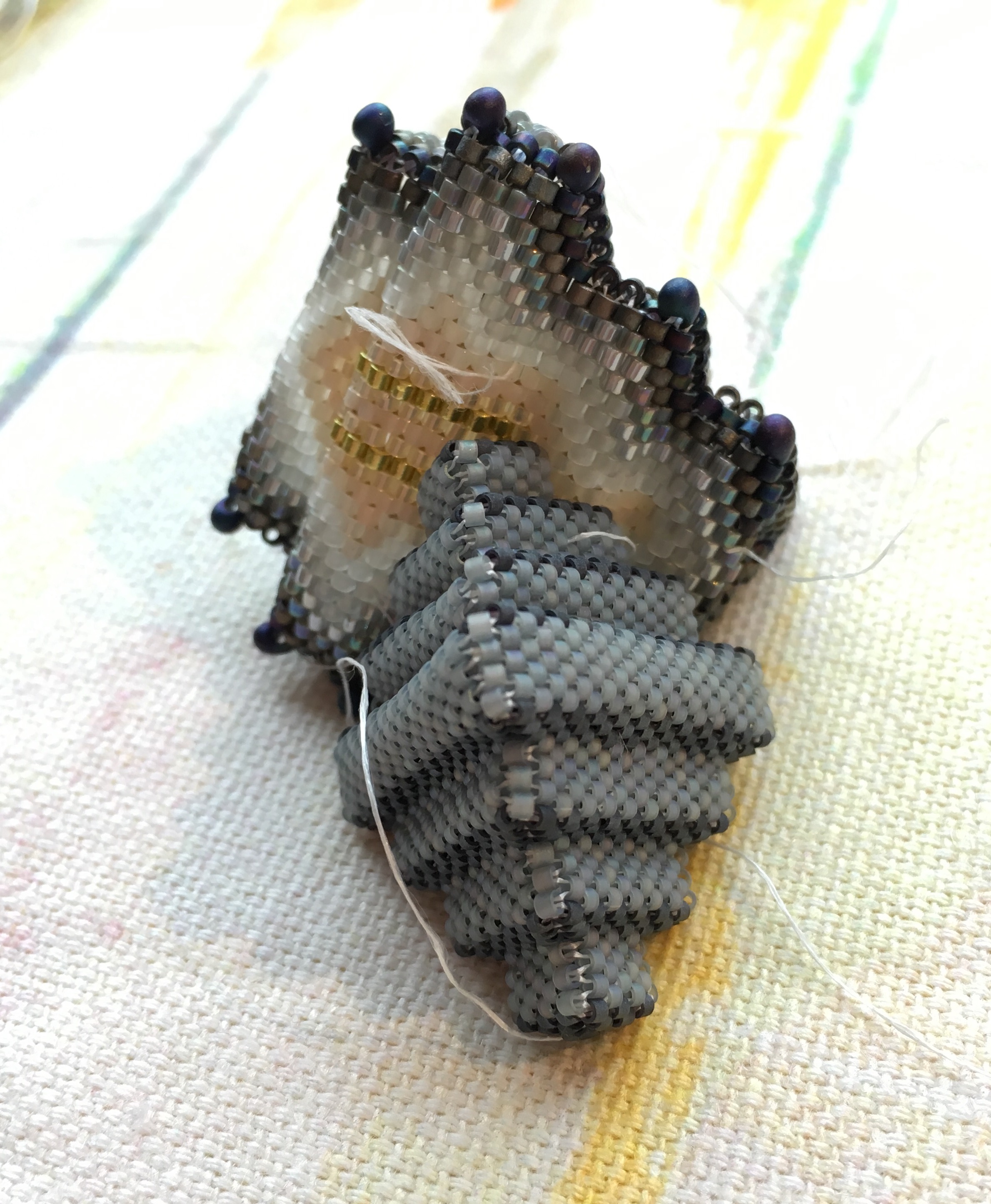 Geometric Beadwork – The Indecisive Beader