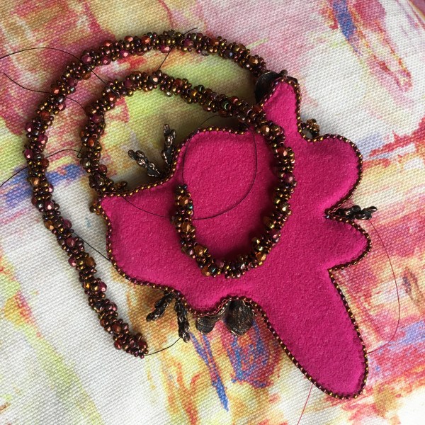 Beadworker’s Guild Challenge 2018 – Indian Summer – The Indecisive Beader