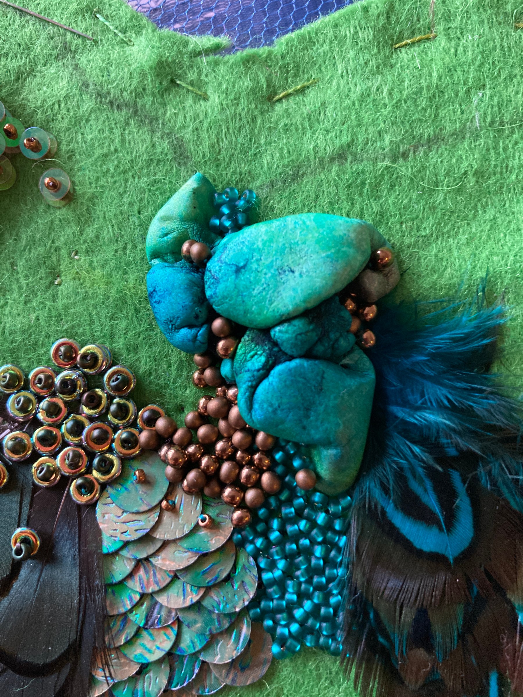 Making of Kākāpō Cape – The Indecisive Beader