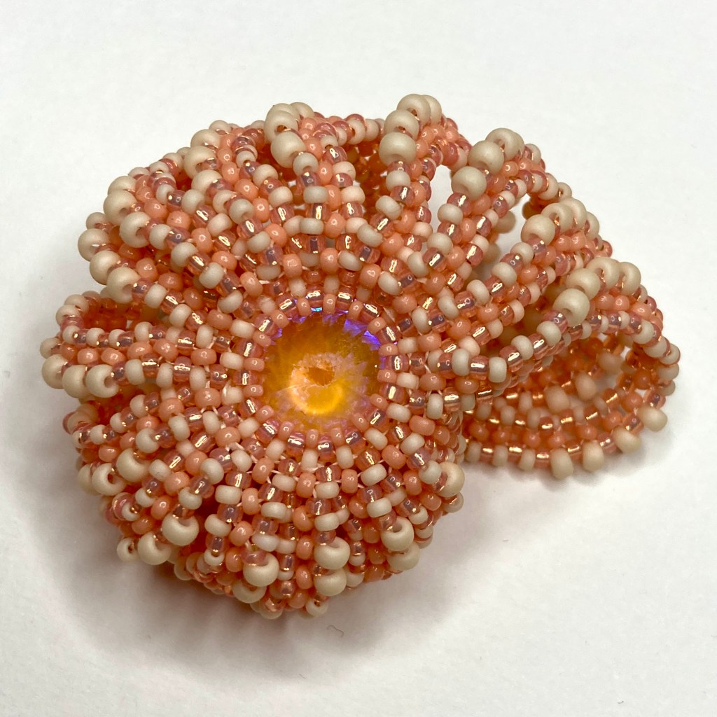 NEW TUTORIAL – Nautilus – The Indecisive Beader