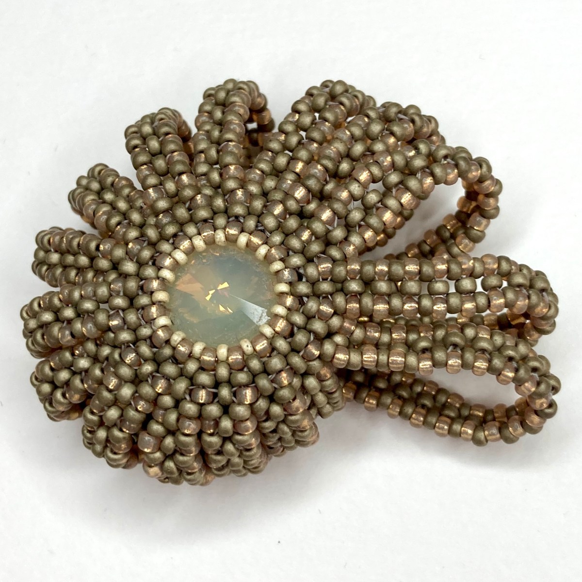 NEW TUTORIAL – Nautilus – The Indecisive Beader